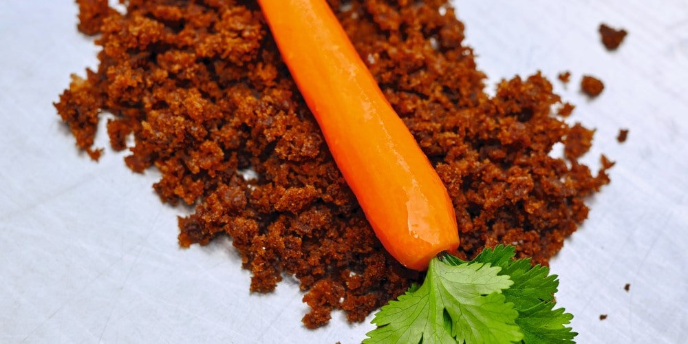 Carrot-shaped carrot cake recipe | Taste of France®