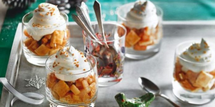 Maple and pear mini-parfaits recipe | Taste of France