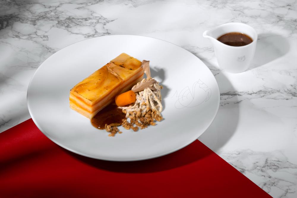 Michelin-Starred Chef Elevates Airplane Dining | Taste of France®