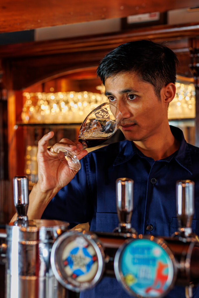 Enjoy the Six Nations in France at Frog Pubs | Taste of France®